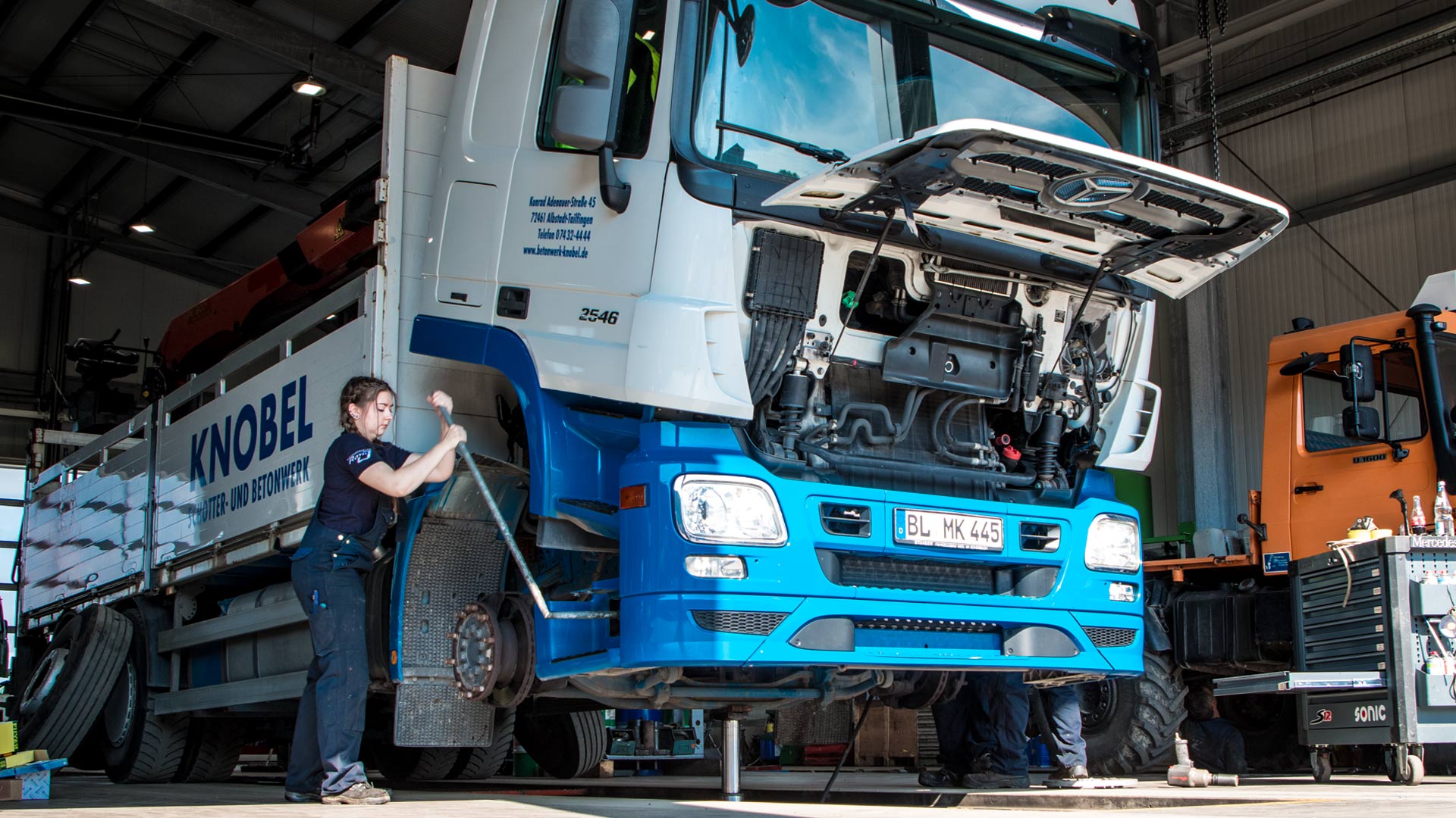 ROTH Nutzfahrzeuge | Werkstatt, Reparatur Und Service